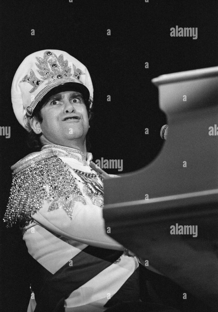 Elton John 1982-1984 (Too Low For Zero-Jump Up-Breaking Hearts...