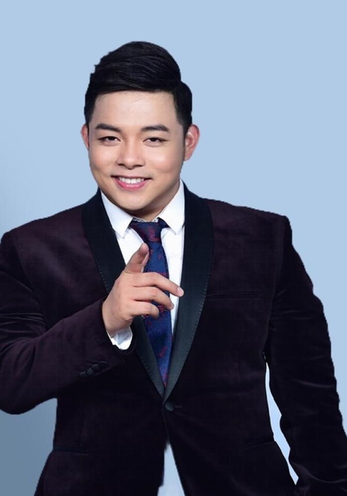 Quang Lê (Vietnamese Singer) SQ TTS Computer AI Voice Soundboard