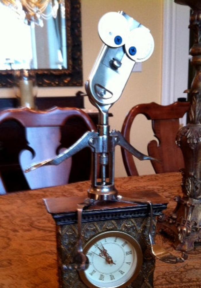 Lenny Telemarketer Time Wasting Robot TTS Computer AI Voice...