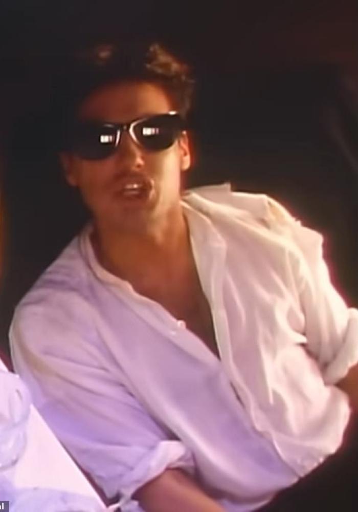 💬 Corey Hart - Sunglasses At Night