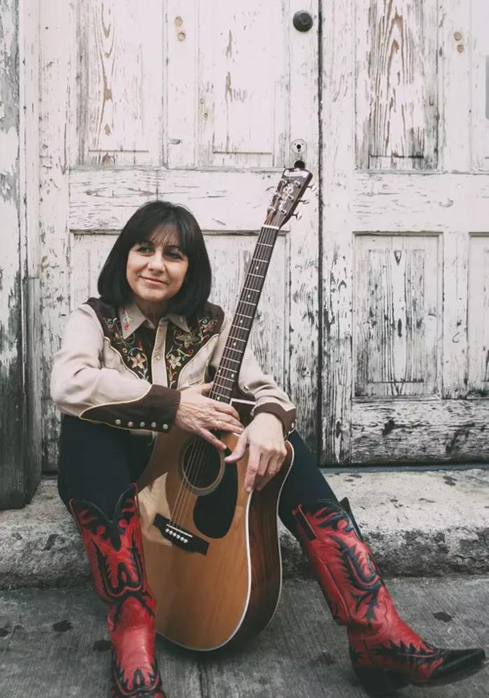 Female Vocal Performer with a Neutral Mexican Spanish Accent and...