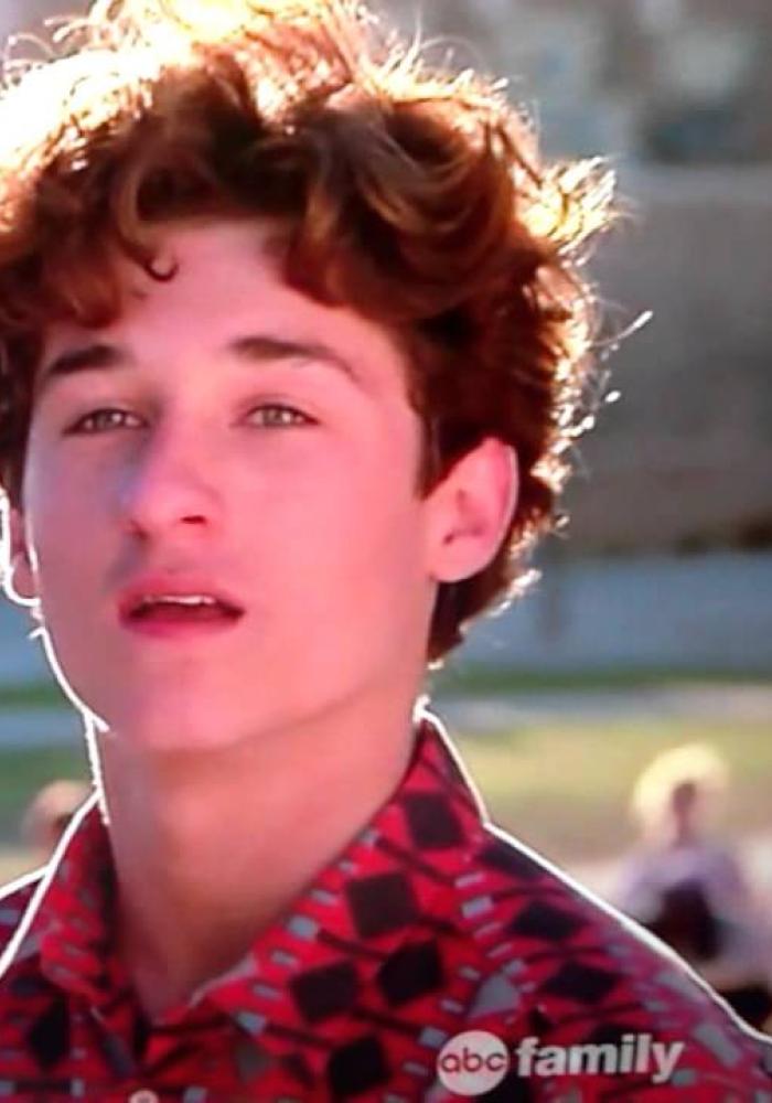 💬 Can't Buy Me Love (1987)