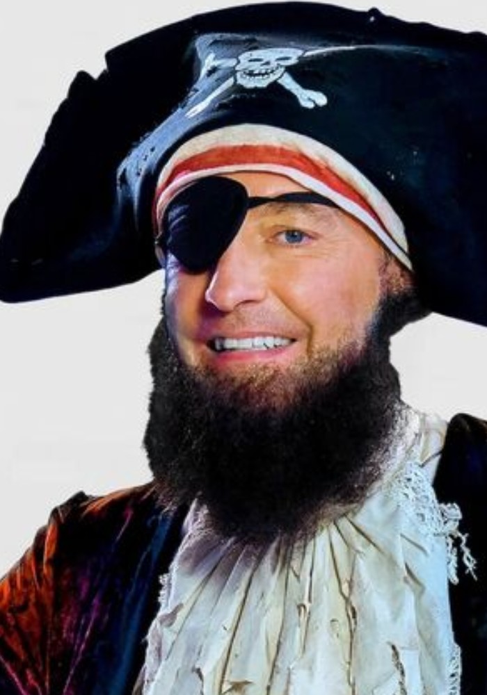 💬 Patchy the Pirate (Tom Kenny)
