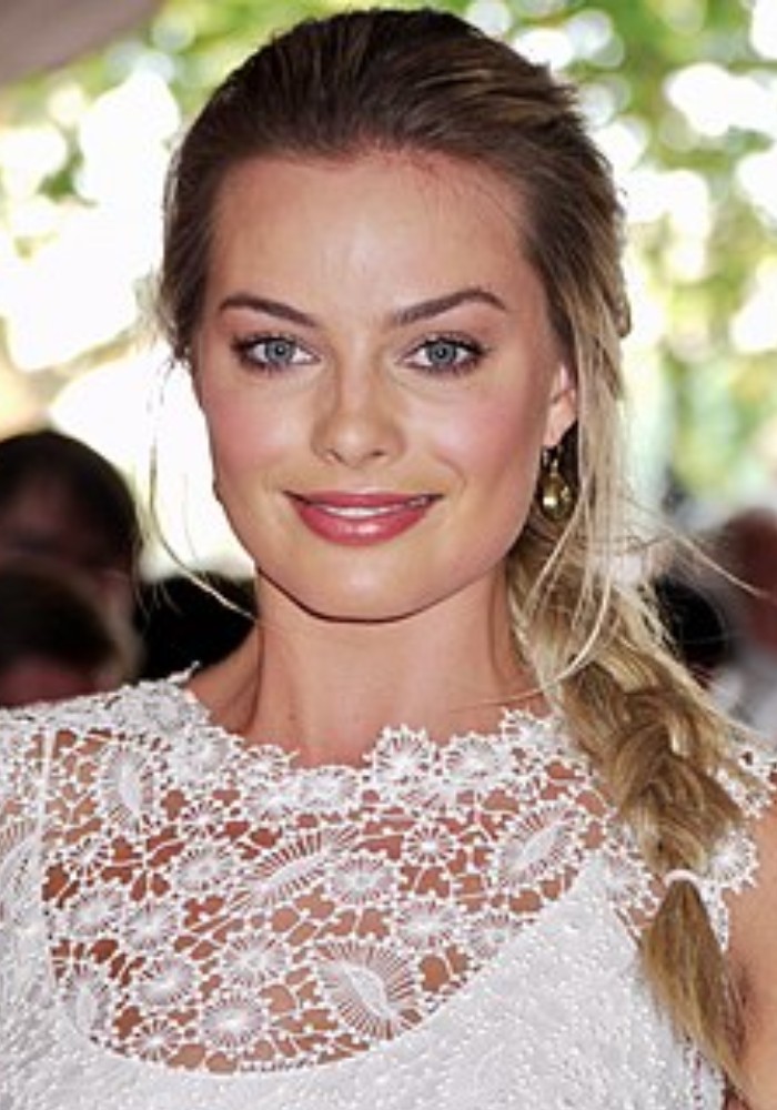 Margot Robbie (V2) TTS Computer AI Voice Soundboard
