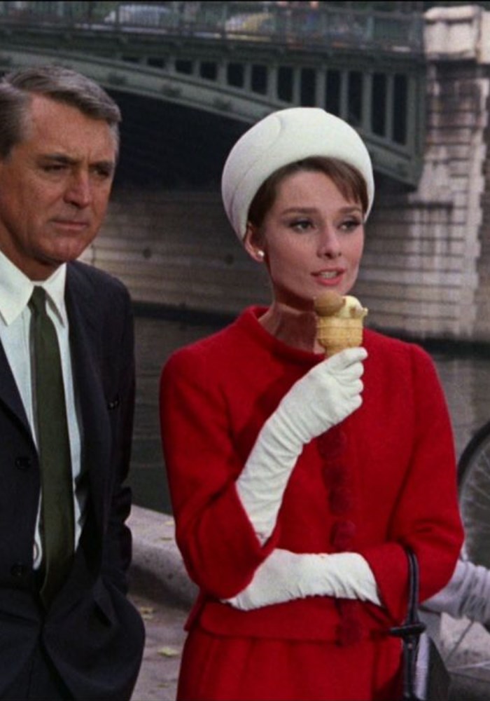 💬 Charade Movie Soundboard