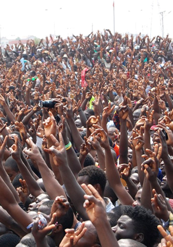 Nigerian Crowds Soundboard