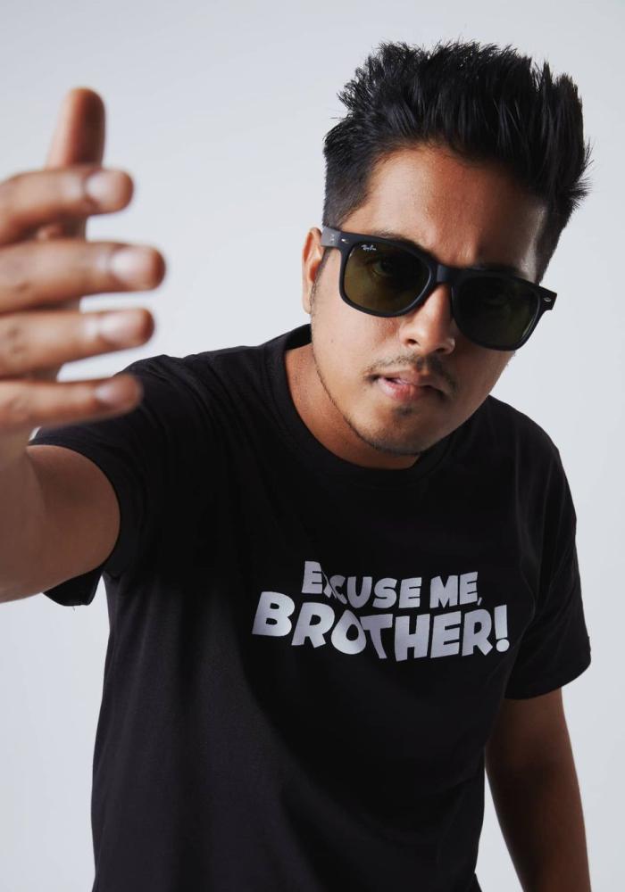 💬 Akash Gupta