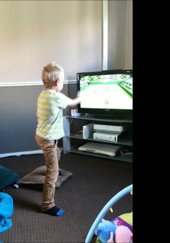 💬 Kid Breaking TV Soundboard