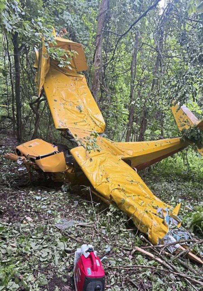 💬 Tiny Plane with Empty Fuel Tank Falls Soundboard